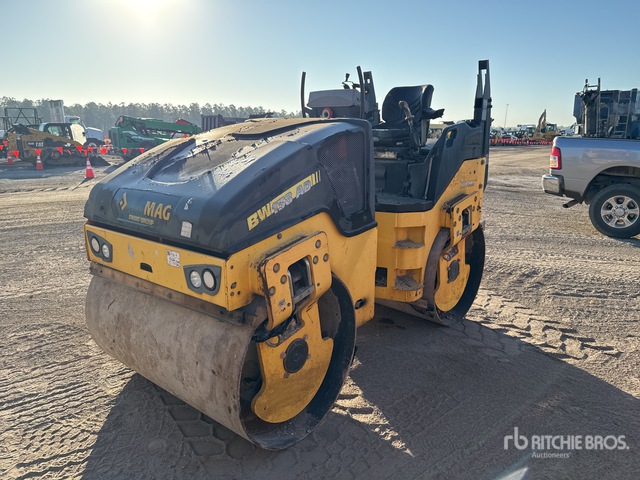2013 Bomag BW138AD-5 Double Drum Roller | Ritchie Bros. Auctioneers