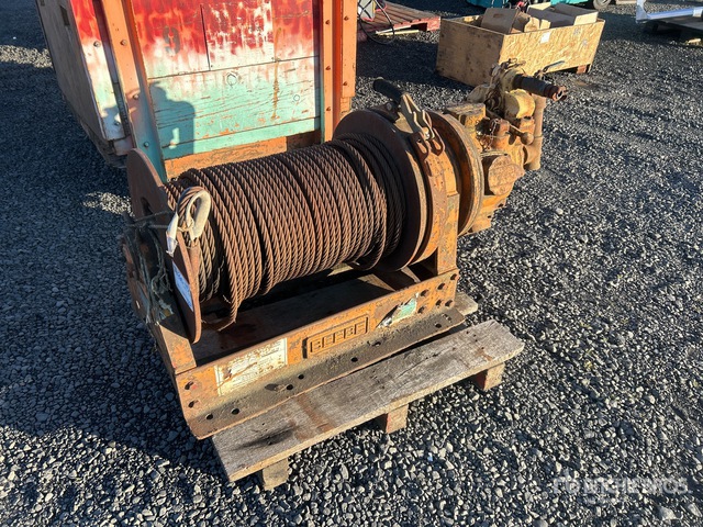 Beebe Bros. FA2.5-24 Winch | Ritchie Bros. Auctioneers