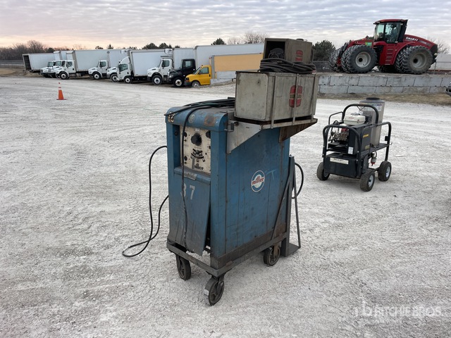 1973 Miller 320A/BP 200 A Stick Electric Welder | Ritchie Bros. Auctioneers