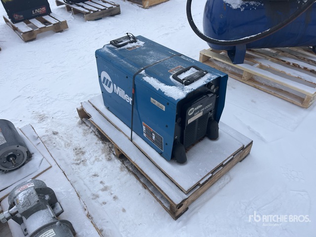 2015 Miller XMT 450 600 A Multi-Process Electric Welder | Ritchie Bros ...
