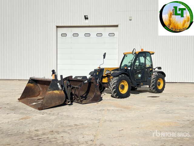 2017 Cat TH408D Chariot Telescopique Telehandler | Ritchie Bros ...