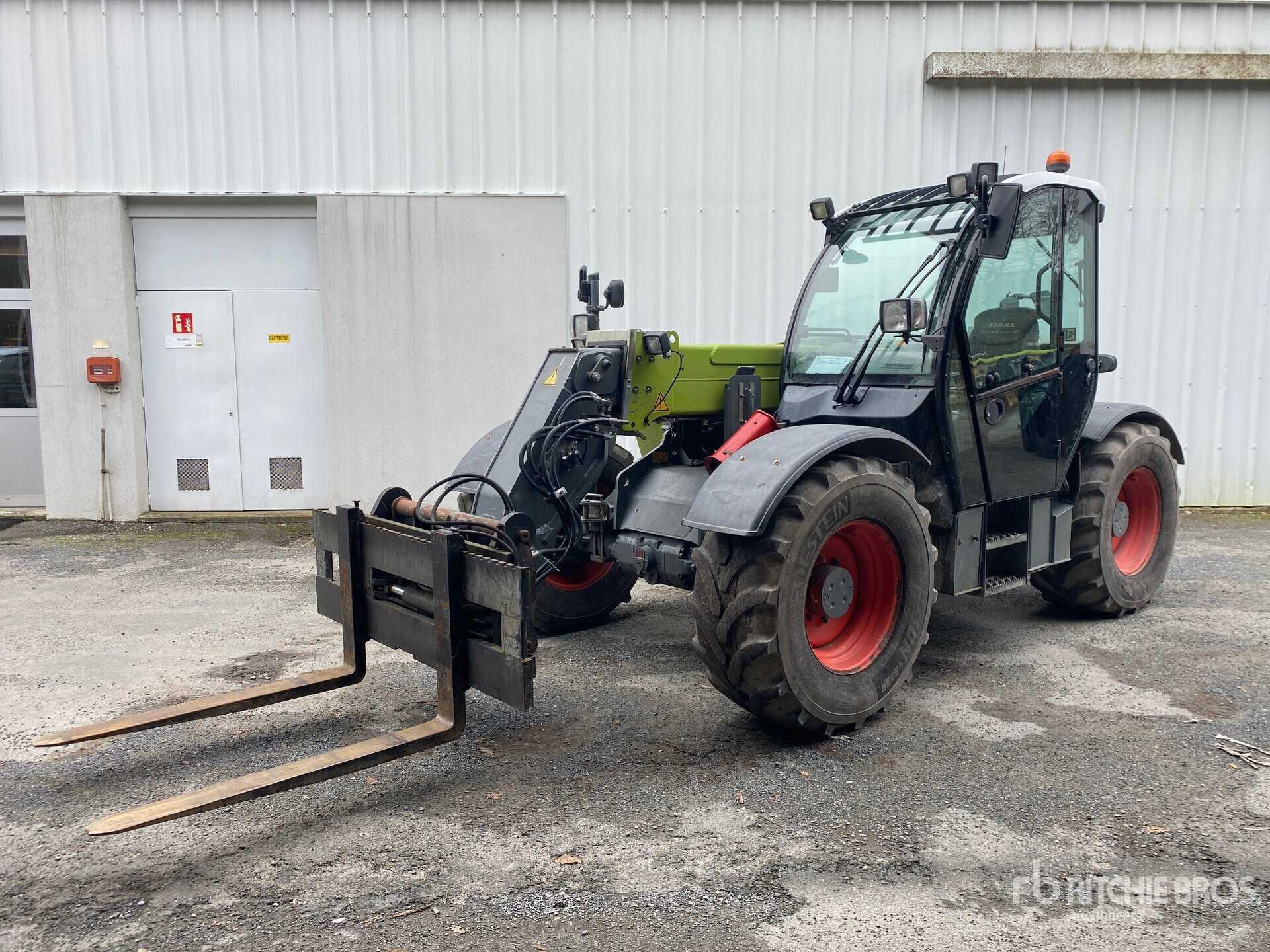 2019 Claas Scorpion 732 Varipower T4F Advance 4x4x4 Chariot ...