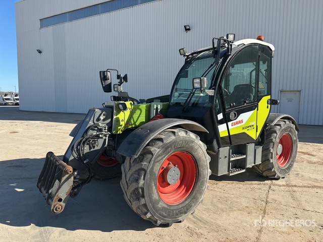 2019 Claas Scorpion 732 Varipower T4F Advance 4x4x4 Chariot ...