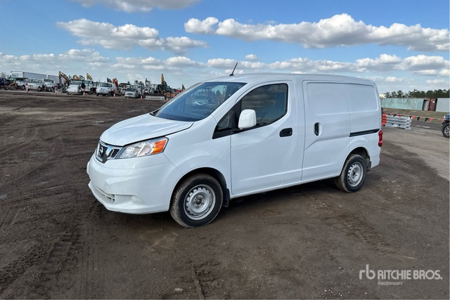 2019 Nissan NV200 Cargo Van | Ritchie Bros. Auctioneers