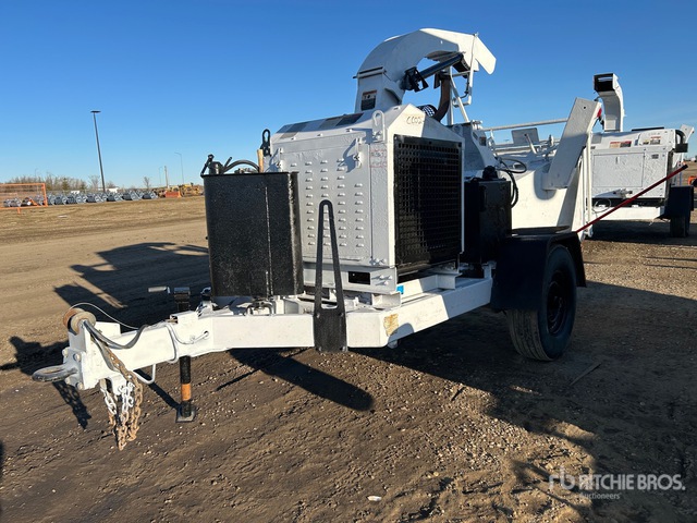 2015 Altec DRM12 Tow-Behind Wood Chipper | Ritchie Bros. Auctioneers