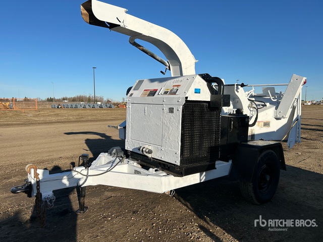 2016 Altec DRM12 Tow-Behind Wood Chipper | Ritchie Bros. Auctioneers