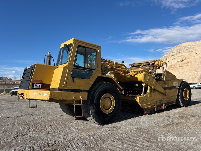2001 Cat 615C Series II Motor Scraper | Ritchie Bros. Auctioneers