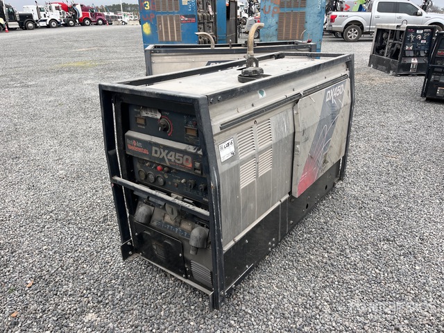 2013 Lincoln DX450 450 A Multi-Process Engine Driven Welder (Inoperable ...