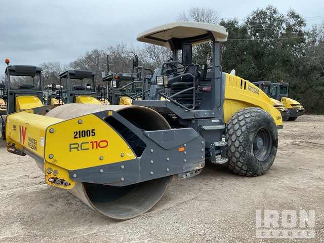 2018 Wacker Neuson RC110 Smooth Drum Compactor in Sweeny, Texas, United ...
