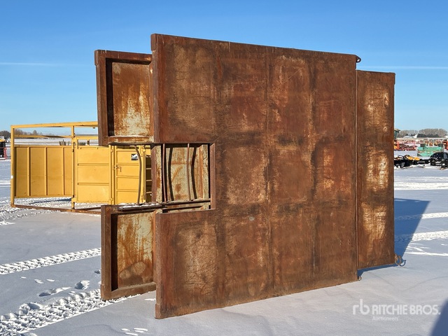 8 ft x 10 ft Trench Shield | Ritchie Bros. Auctioneers