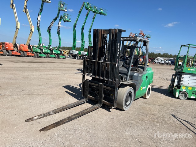 2014 Toyota 8FG45U 8500 lb Pneumatic Tire Chariot Élévateur | Ritchie ...