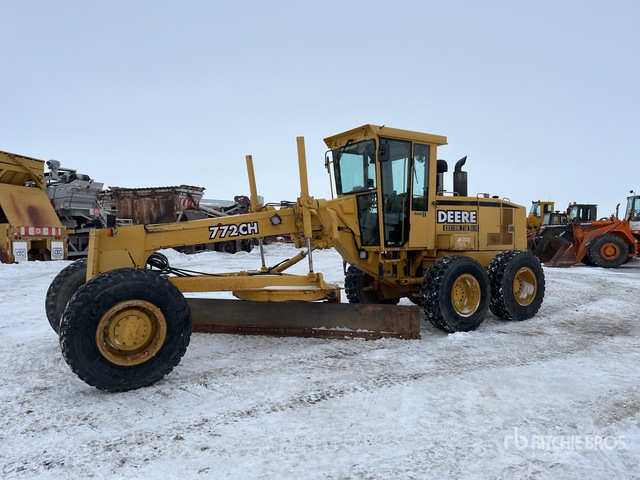 1999 John Deere 772CH AWD Motoniveladora | Ritchie Bros. Auctioneers