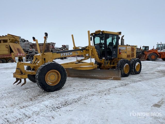 2004 John Deere 772CH AWD Series II Motor Grader | Ritchie Bros ...