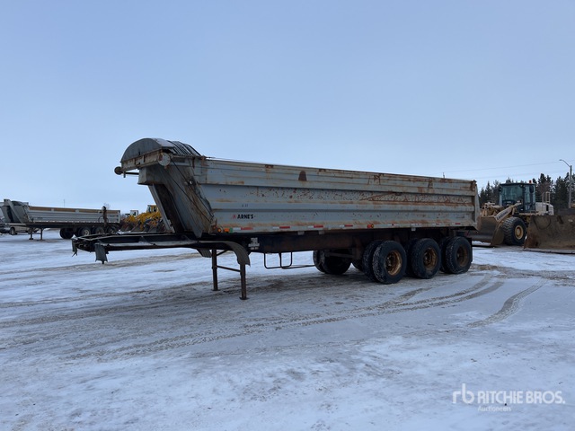 1996 Arnes 33 ft Tri/A End Dump Trailer | Ritchie Bros. Auctioneers