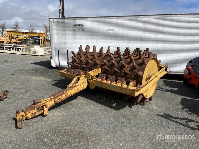 Double Drum Sheep's Foot Pull Behind Compactor | Ritchie Bros. Auctioneers