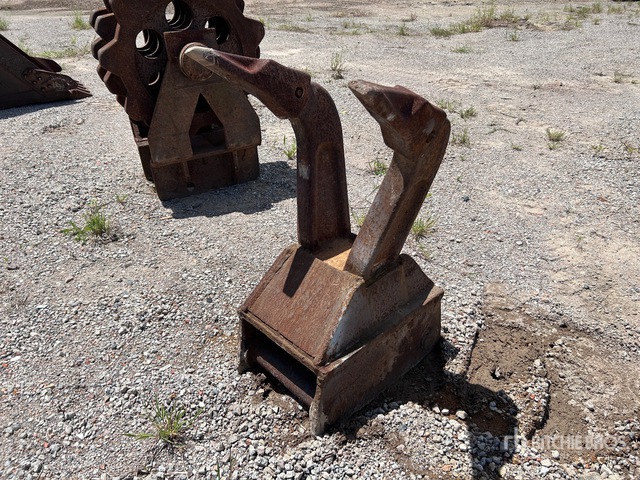 Q/C Double-Shank Excavator Ripper - Fits 20 - 25 Ton | Ritchie Bros ...