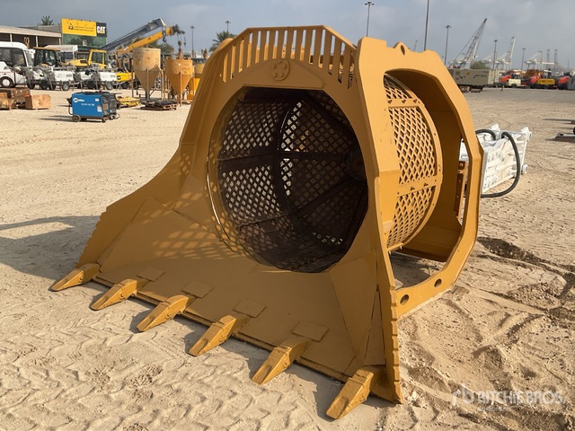 2600 mm Wheel Loader Hydraulic Rotary Screening Bucket | Ritchie Bros ...