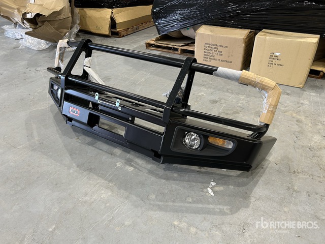 Quantity of (2) ARB Deluxe Bull Bar for Toyota LandCruiser 70s, J76 ...