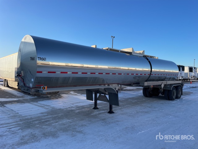2024 STE 7000 gal T/A Remorque citerne | Ritchie Bros. Auctioneers