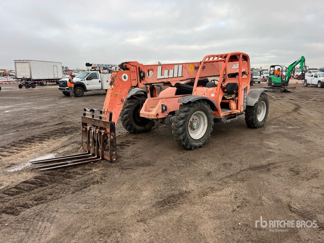 2007 Lull 644E-42 Telehandler | Ritchie Bros. Auctioneers