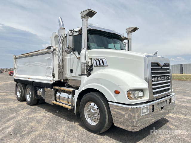 2012 Mack CMHR Trident 6x4 Tipper Truck | Ritchie Bros. Auctioneers