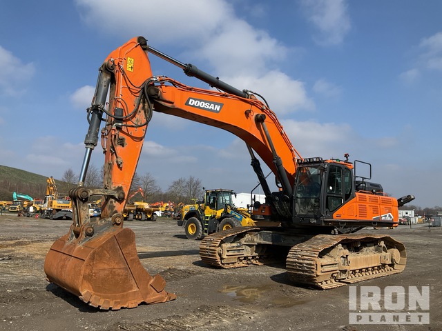 2021 Doosan DX530 LC-7 Tracked Excavator | Ritchie Bros. Auctioneers