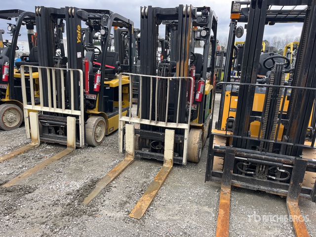 2019 Yale ERC050VG 4100 lb Electric Forklift | Ritchie Bros. Auctioneers