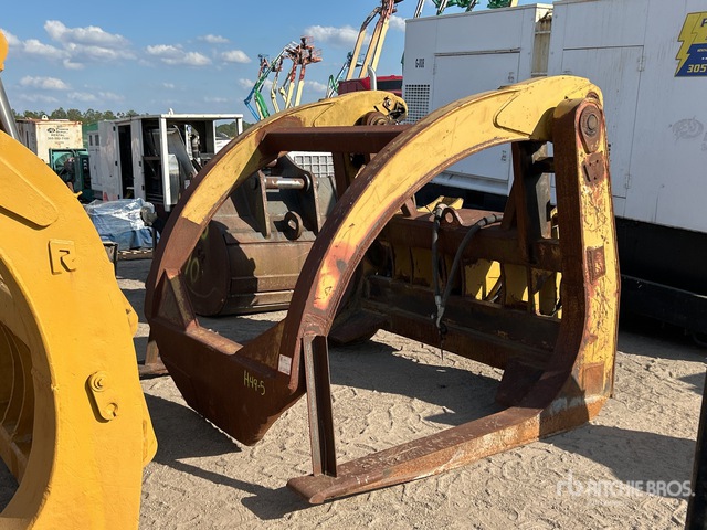 88 in Log Wheel Loader Grapple | Ritchie Bros. Auctioneers