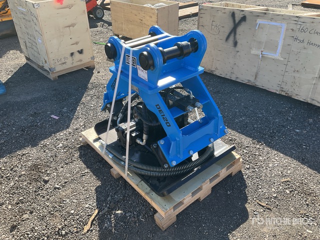 Diesel Equipment 120CL 28 in Plate Compactor Attachment - Fits Cat 311 ...