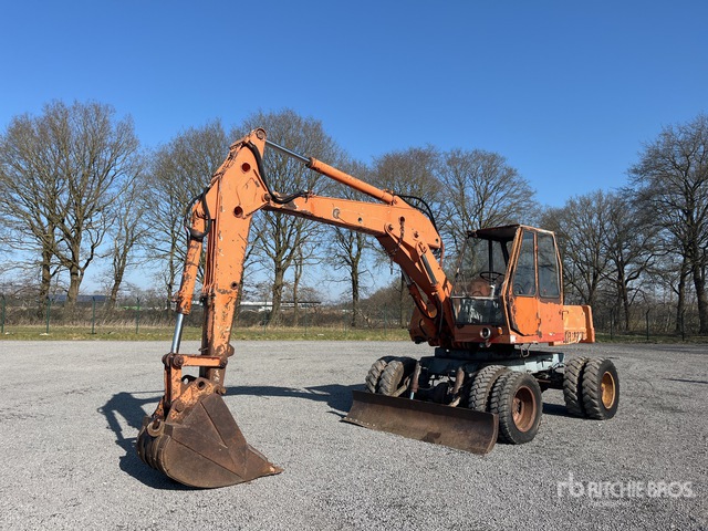1969 Atlas A Wheel Excavator | Ritchie Bros. Auctioneers