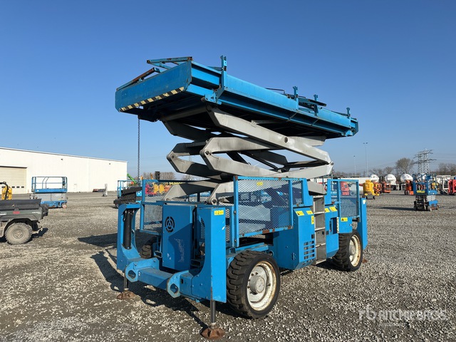 2007 Genie GS3390RT 4x4 Diesel Scissor Lift | Ritchie Bros. Auctioneers