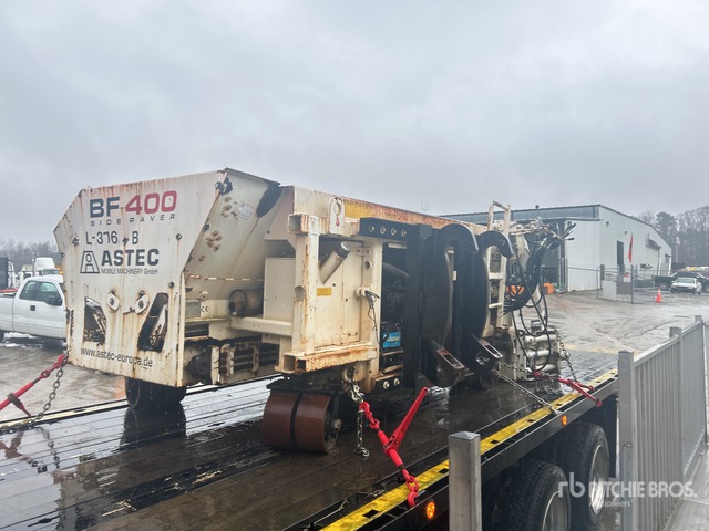 2015 Astec BF 400 Road Widener Attachment | Ritchie Bros. Auctioneers