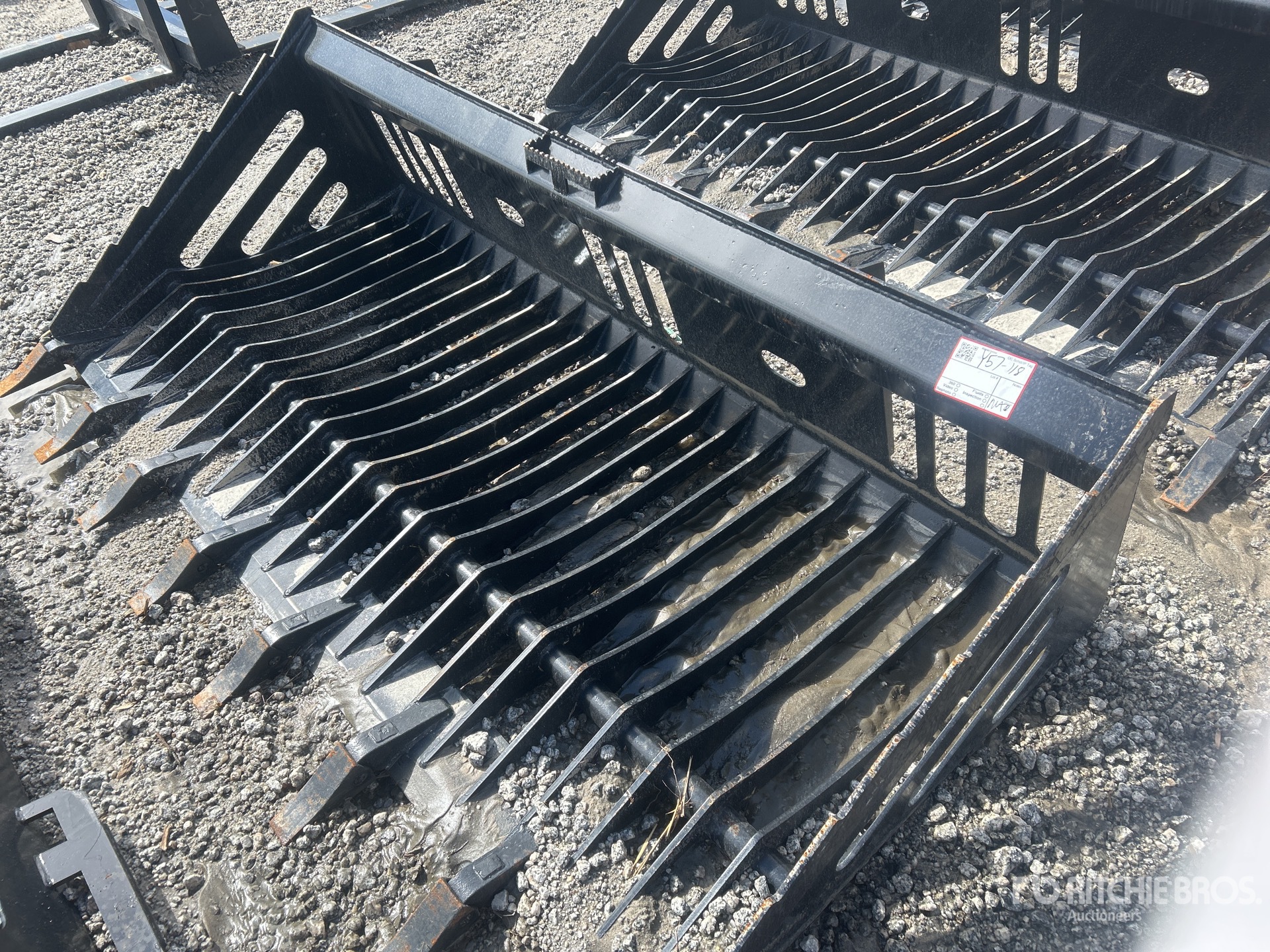 Wildcat Skeleton Low Profile w/Teeth Pala para Minicargadora | Ritchie ...