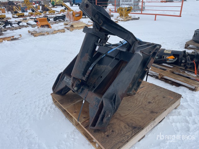 Grader Lift Frame Lift Group | Ritchie Bros. Auctioneers