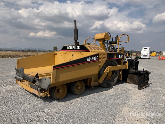 2001 Cat AP-800C Wheel Pavimentadora / Asphalt Paver | Ritchie Bros ...