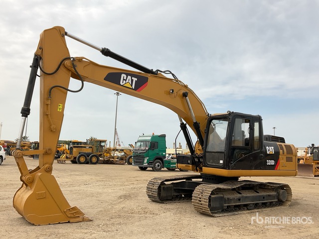 2018 Cat 320D2 Tracked Excavator | Ritchie Bros. Auctioneers