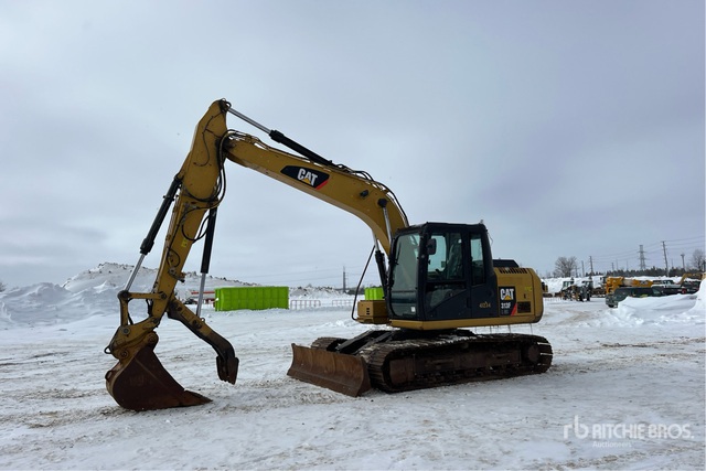 2017 Cat 313F L GC Tracked Excavator | Ritchie Bros. Auctioneers