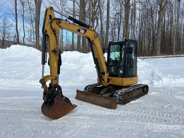 2014 Cat 305.5E CR Mini Excavator | Ritchie Bros. Auctioneers