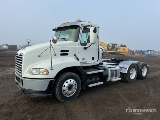 2016 Mack CXU613 6x4 T/A Day Cab Truck Tractor | Ritchie Bros. Auctioneers