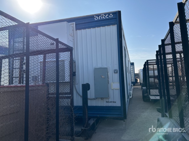 Britco 13 ft 5 in X 52 ft Skid Mounted Crew House | Ritchie Bros ...