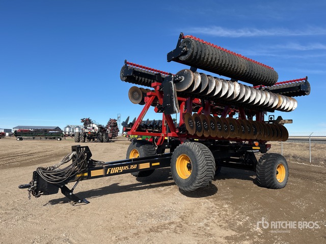 2019 Versatile Fury HS 350 35 ft High-Speed Disc | Ritchie Bros ...