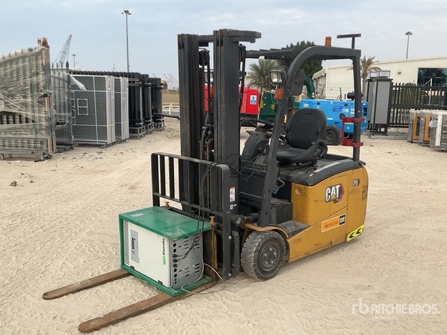 2023 Cat EP20TCB 2 ton 電動フォークリフト | Ritchie Bros. Auctioneers