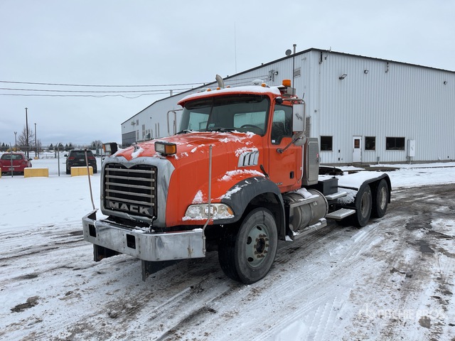 2009 Mack GU813 6x4 T/A Day Cab Truck Tractor | Ritchie Bros. Auctioneers