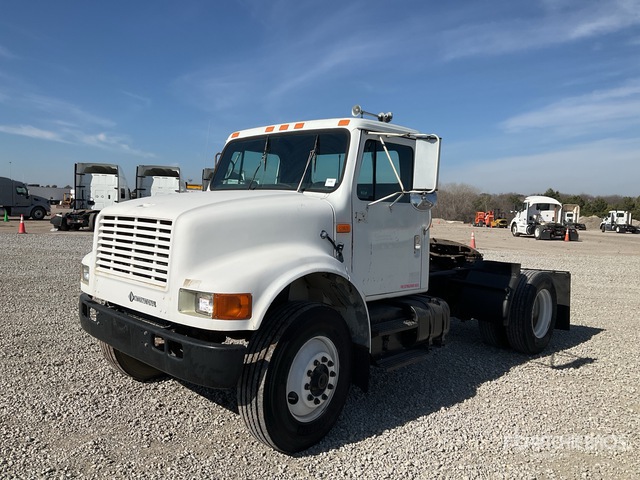 1992 International 4900 4x2 Tracteur Routier | Ritchie Bros. Auctioneers