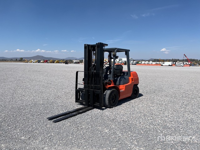 2012 Toyota 7FDU35 7000 lb Montacargas / Chariot Élévateur | Ritchie ...