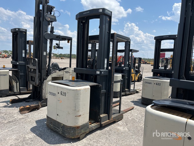 2007 Crown SP3420-30 3000 lb Order Picker (Inoperable) | Ritchie Bros ...