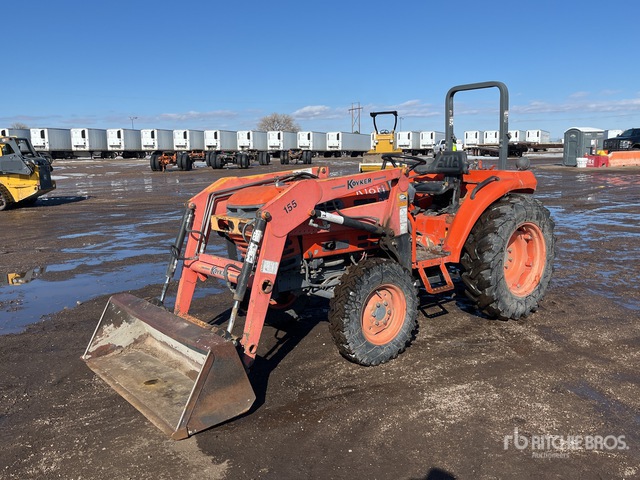 2005 Kioti dk35 4WD Tractor | Ritchie Bros. Auctioneers