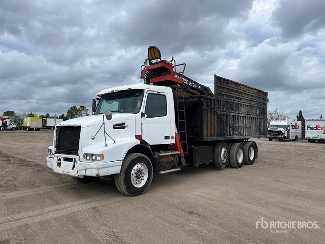 Prentice 2124 9300 lb Knuckle Boom on 2003 Volvo VHD 8x4 Grapple Truck ...