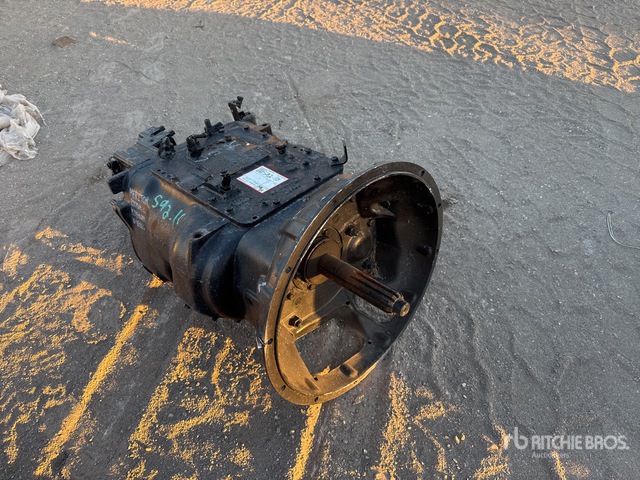 Meritor M13G10AM 10 Speed Transmission | Ritchie Bros. Auctioneers