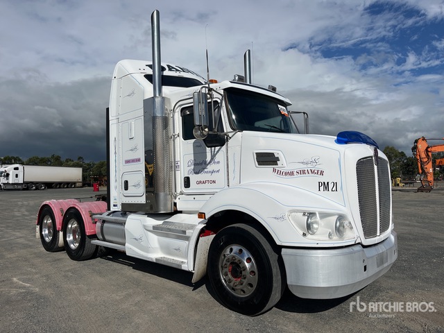 2012 Kenworth T403 6x4 Sleeper Prime Mover | Ritchie Bros. Auctioneers
